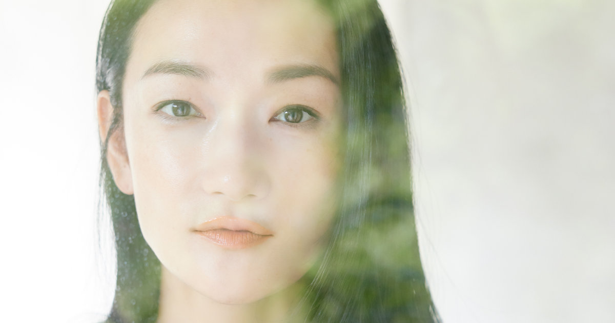 【冨永愛さん】「人生を誰かのせいにはしない。決断の積み重ねが今の私」〈yoi3周年スペシャルインタビュー vol.2 後編〉 | yoi（ヨイ） - 心・体・性のウェルネスメディア